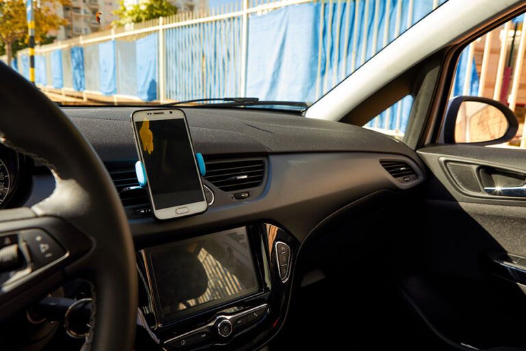 10 accesorios útiles para tu vehículo - Equipos Autel