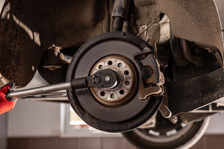 ¿Mi coche necesita un cambio en la rótula automotriz? - Equipos Autel